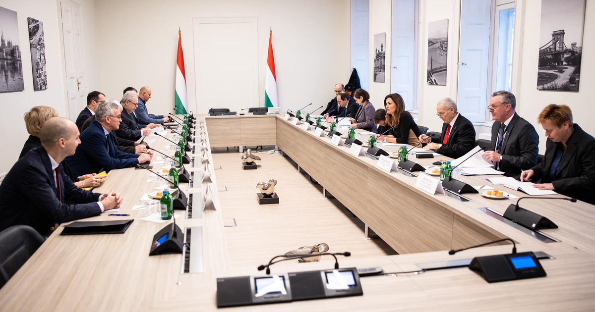 Varga Judit új munkacsoporttal növelné az igazságszolgáltatás ...