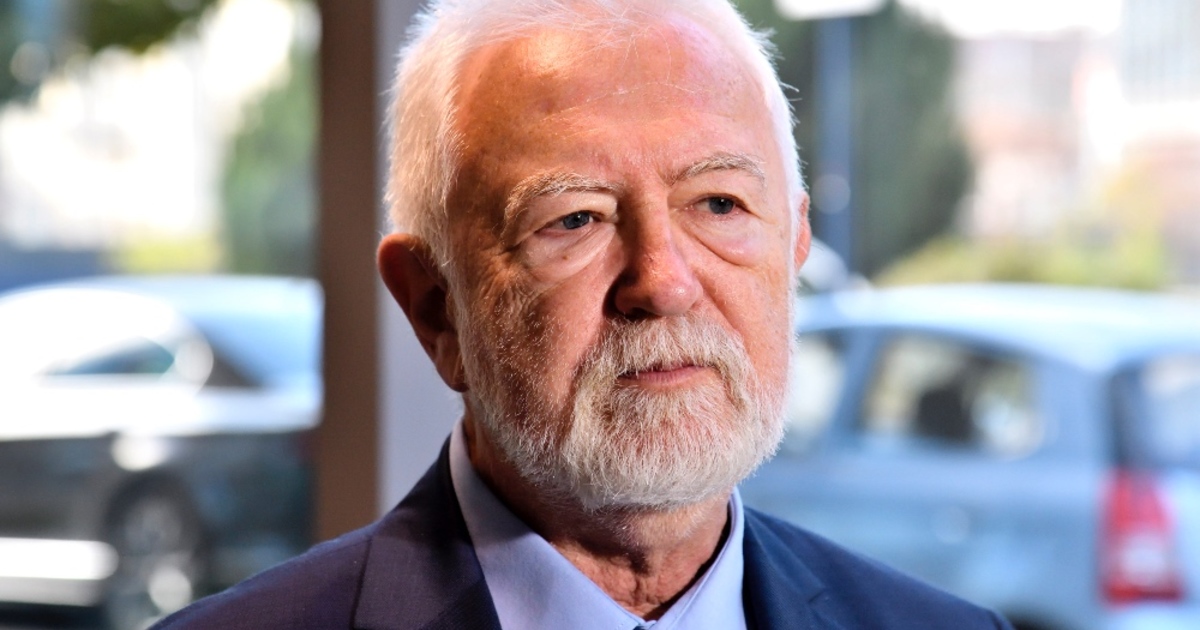 Takács Péter: a kamara visszaélt a hatalmával | Demokrata