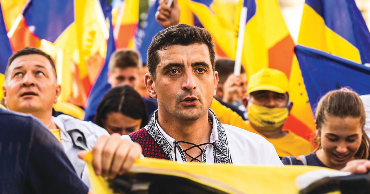Egy soviniszta, egy globalista | Demokrata
