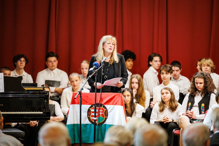 Schmidt Mária: 1956-tal bebizonyítottuk, hogy minket nem lehet leírni ...