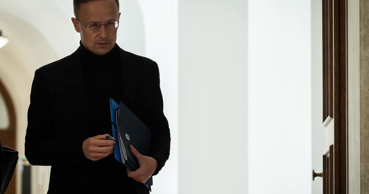 Szijjártó Péter: Súlyos kérdéseket vet fel Von der Leyen fordulata ...