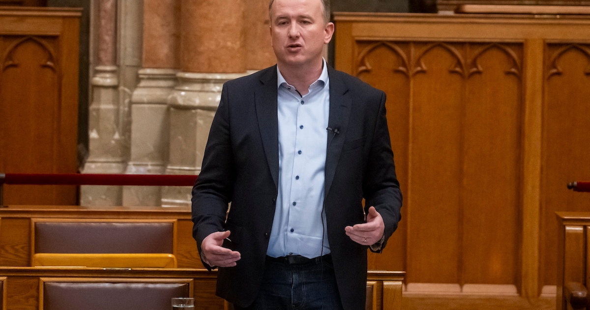 Sebián-Petrovszki László: A Pride-ra kellene mennie mindenkinek | Demokrata