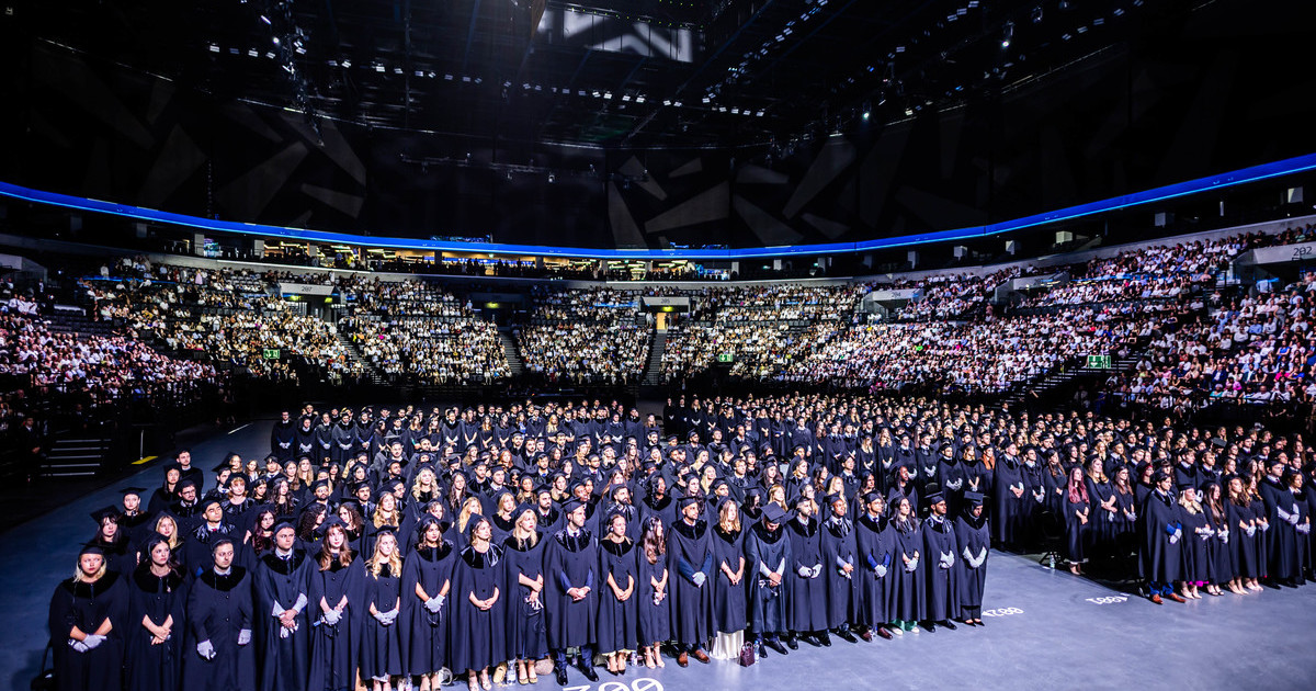 A Semmelweis Egyetem a világ száz legjobb egyetemének egyike | Demokrata
