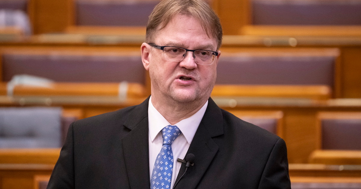 Répássy Róbert a DK-s képviselőnek: Önök bíróságon fognak felelni ...