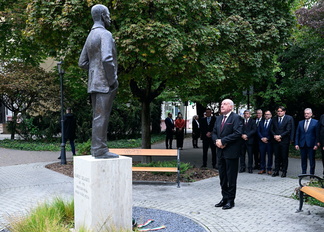 Komárom felvidéki részén és Dunaszerdahelyen tett látogatást Sulyok ...