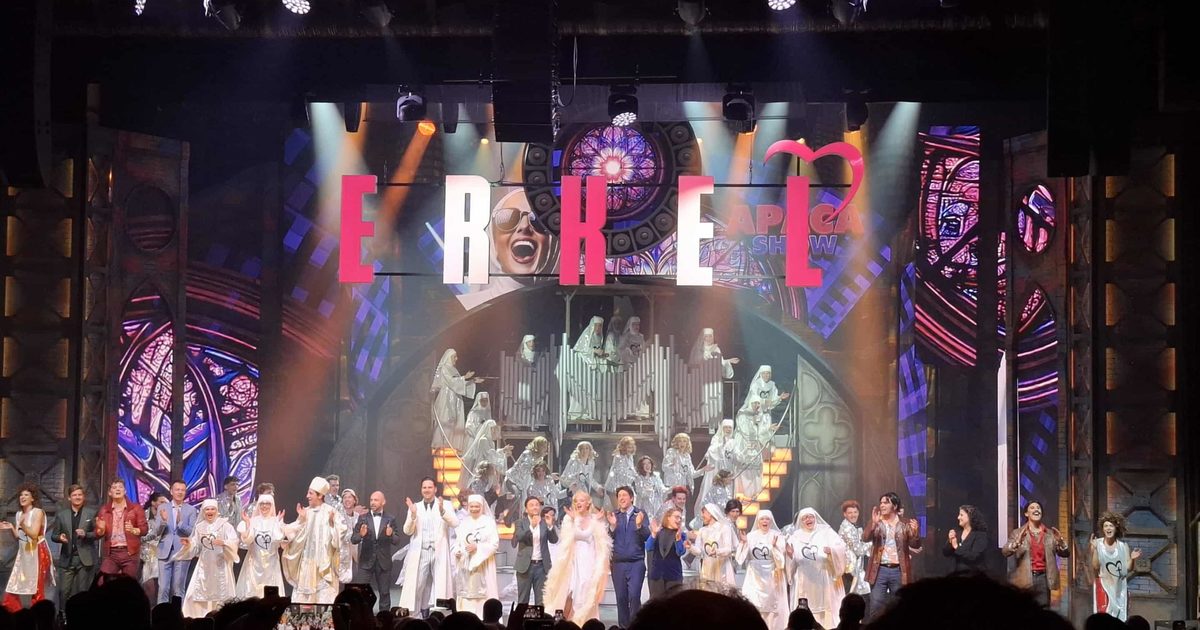 Mennyei musicalre buliznak az angyalok | Demokrata