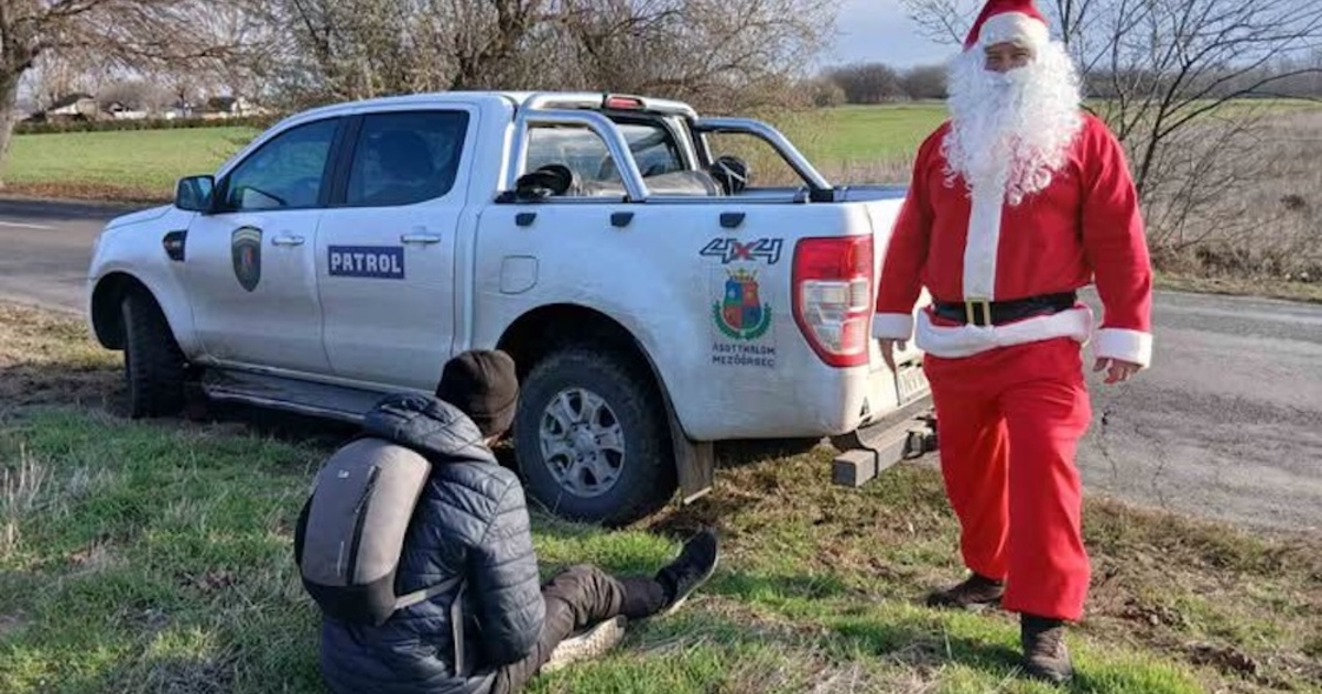 Dúró Dóra: Migránst fogott a Mikulás, és ez nem valami tréfás mese ...