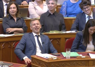 Máris megszegte egyik legfontosabb ígéretét Magyar Péter | Demokrata